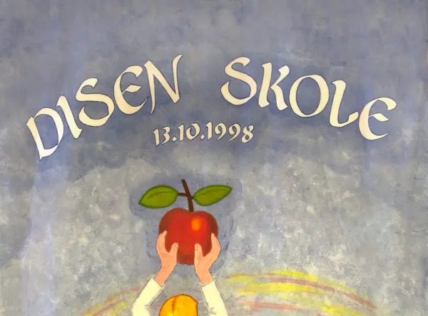 Fanen til Disen skole - KulturPunkt